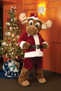 Seattle Mariners Mascot - Mariner Moose - SportMascots.com